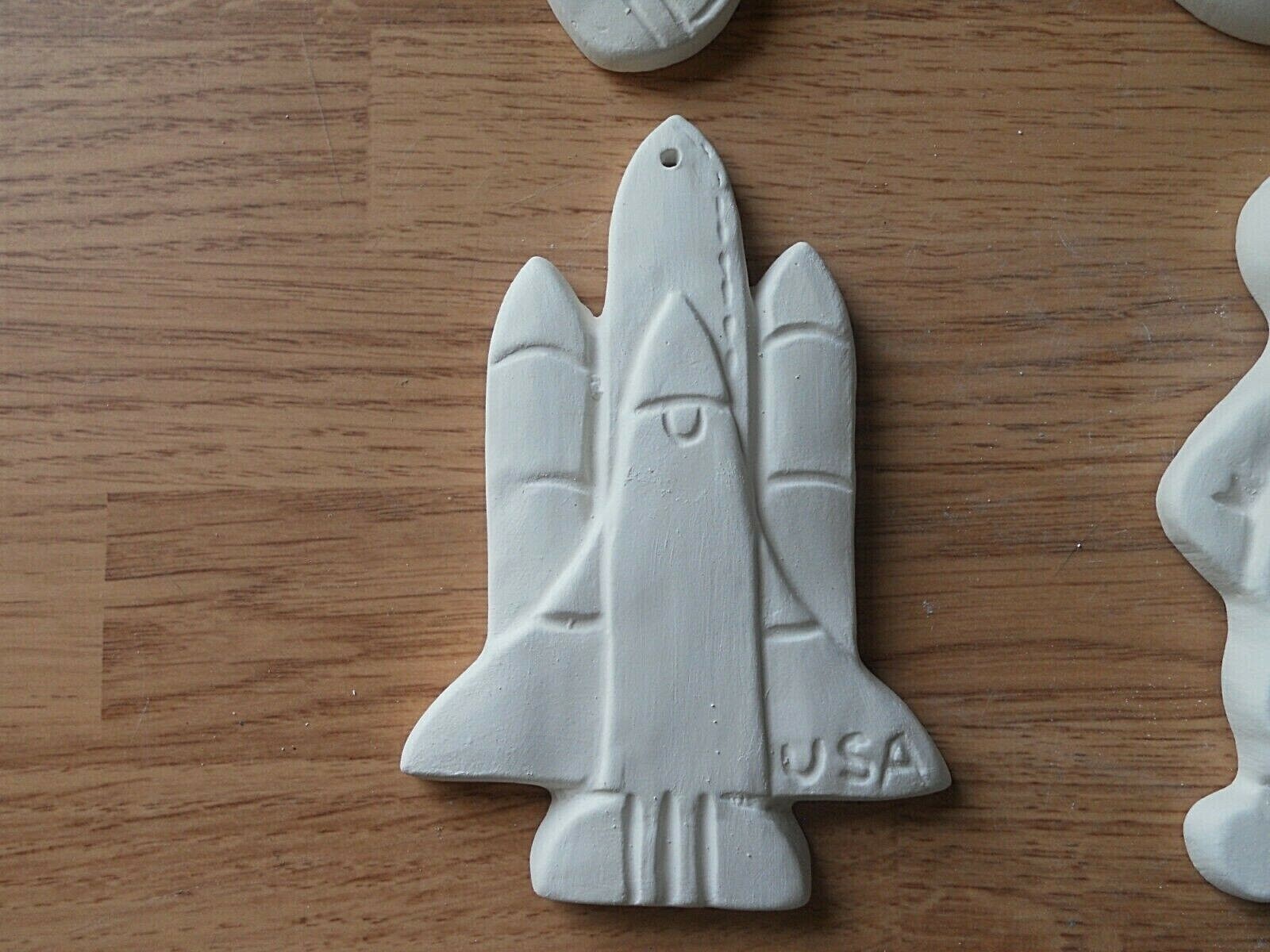 C-0761 Space Shuttle, Astronaut, Planet Christmas Ornaments 4"T Ceramic ...