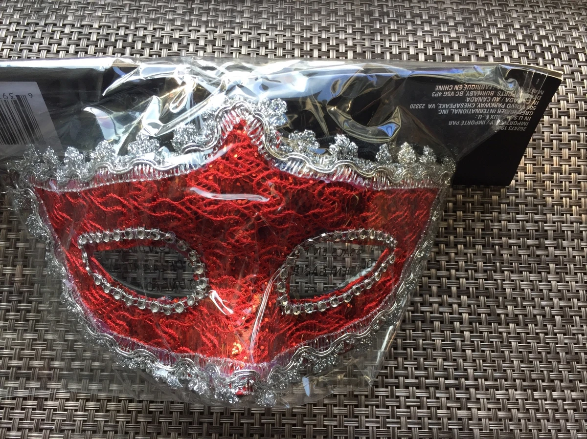 Red Female Masquerade Masks