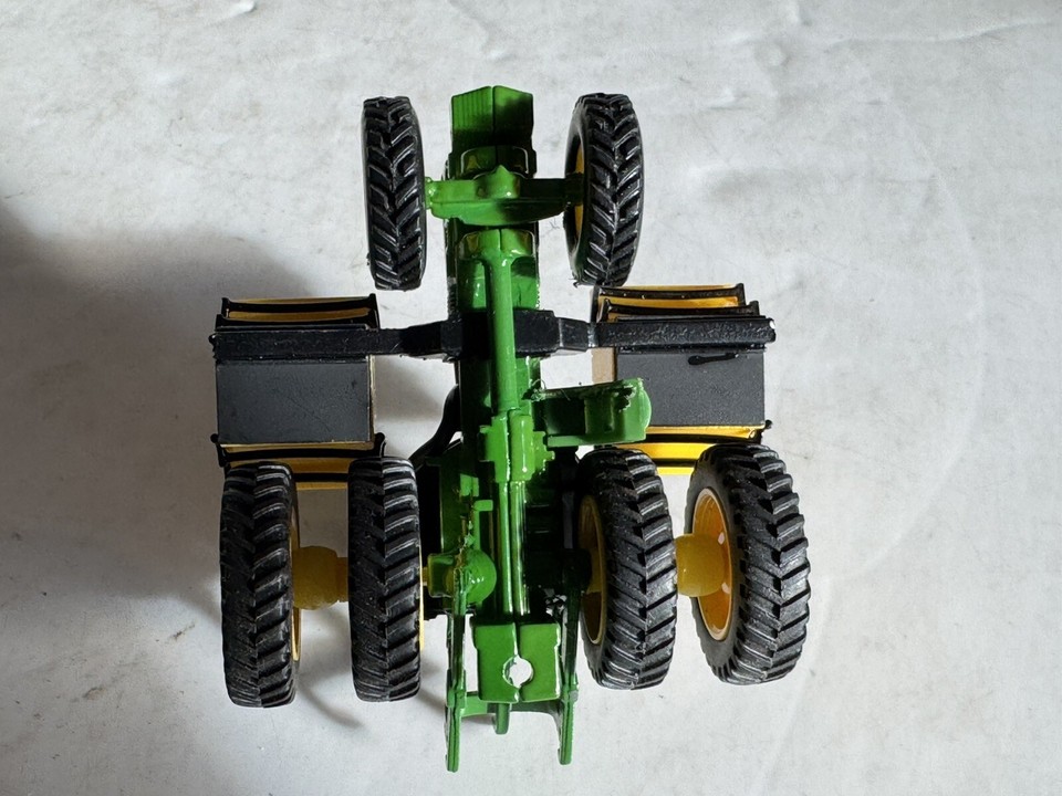 ERTL 1:64 scale John Deere 4960 Tractor w/custom Daul Tires & Mounted ...
