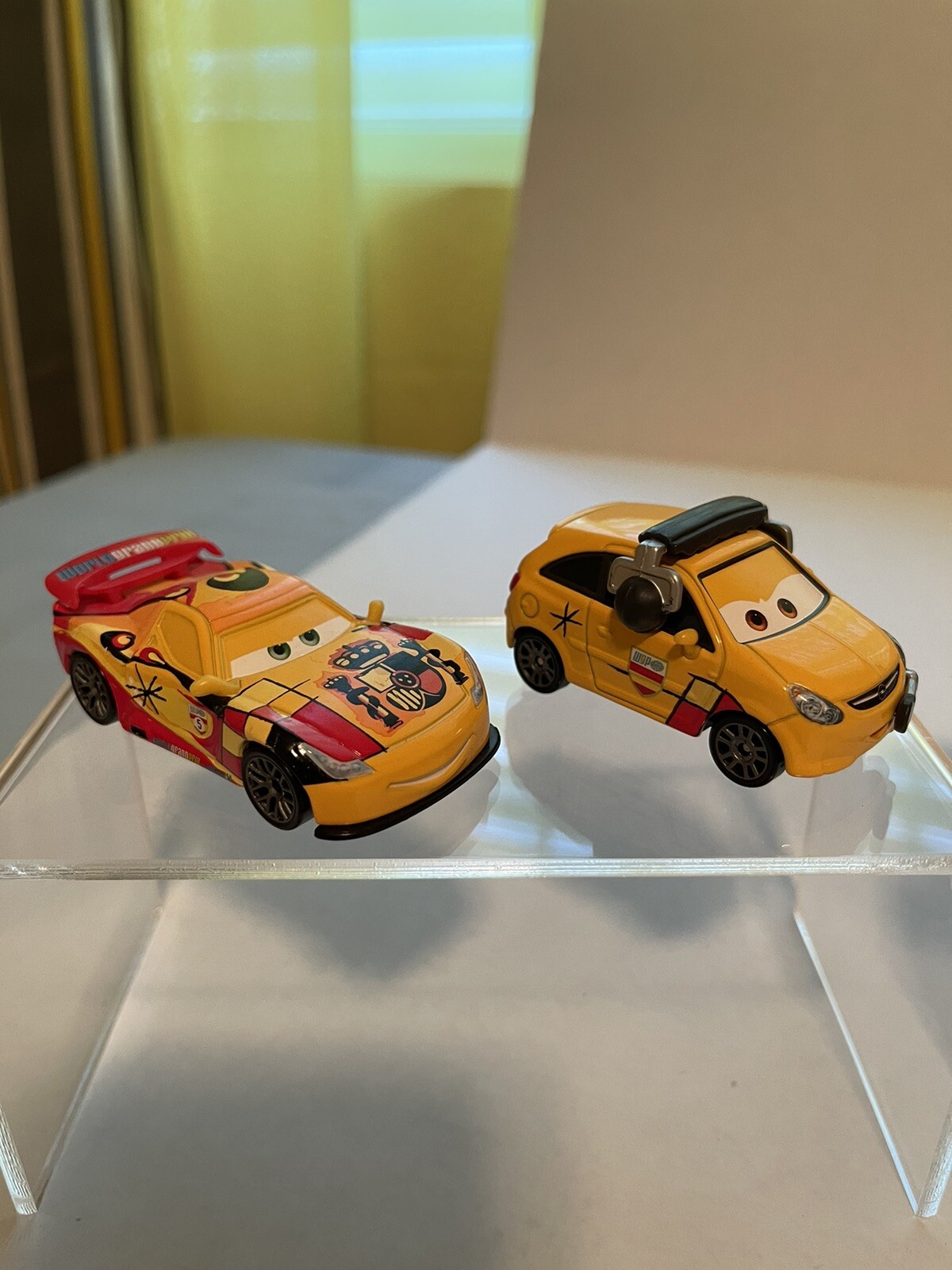 Disney Pixar Cars World Grand Prix Cars 2 Racers And Crew Chiefs Lot Of ...