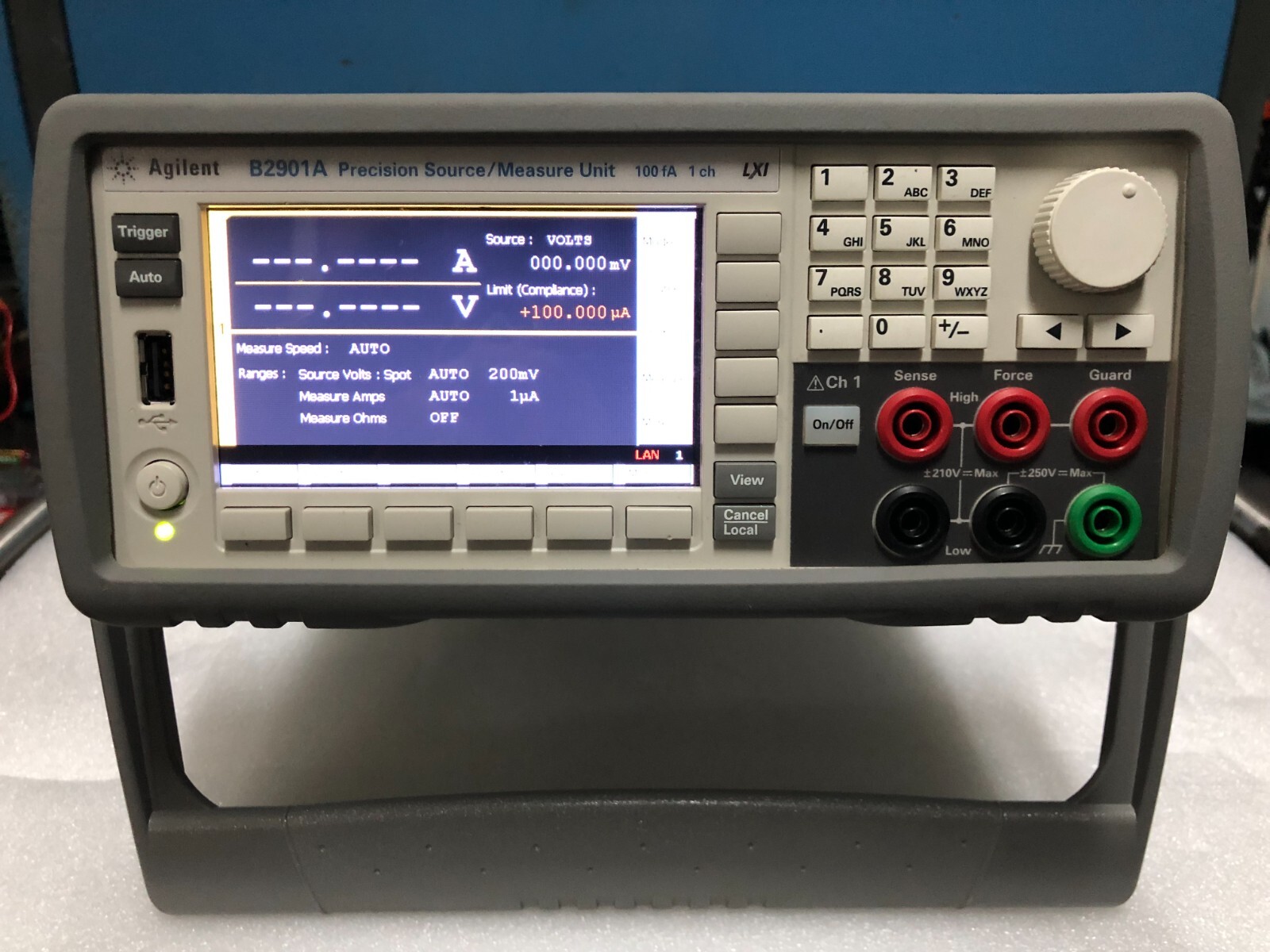 Agilent/Keysight B2901A Precision Source/Measure Unit (Calibrated with ...