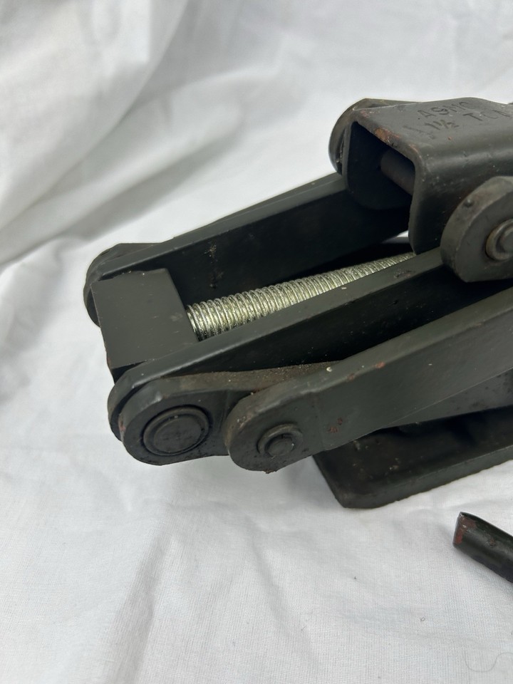 MILITARY HMMWV HUMVEE ? Scissor Jack OEM -1/2 Ton ASMC | eBay