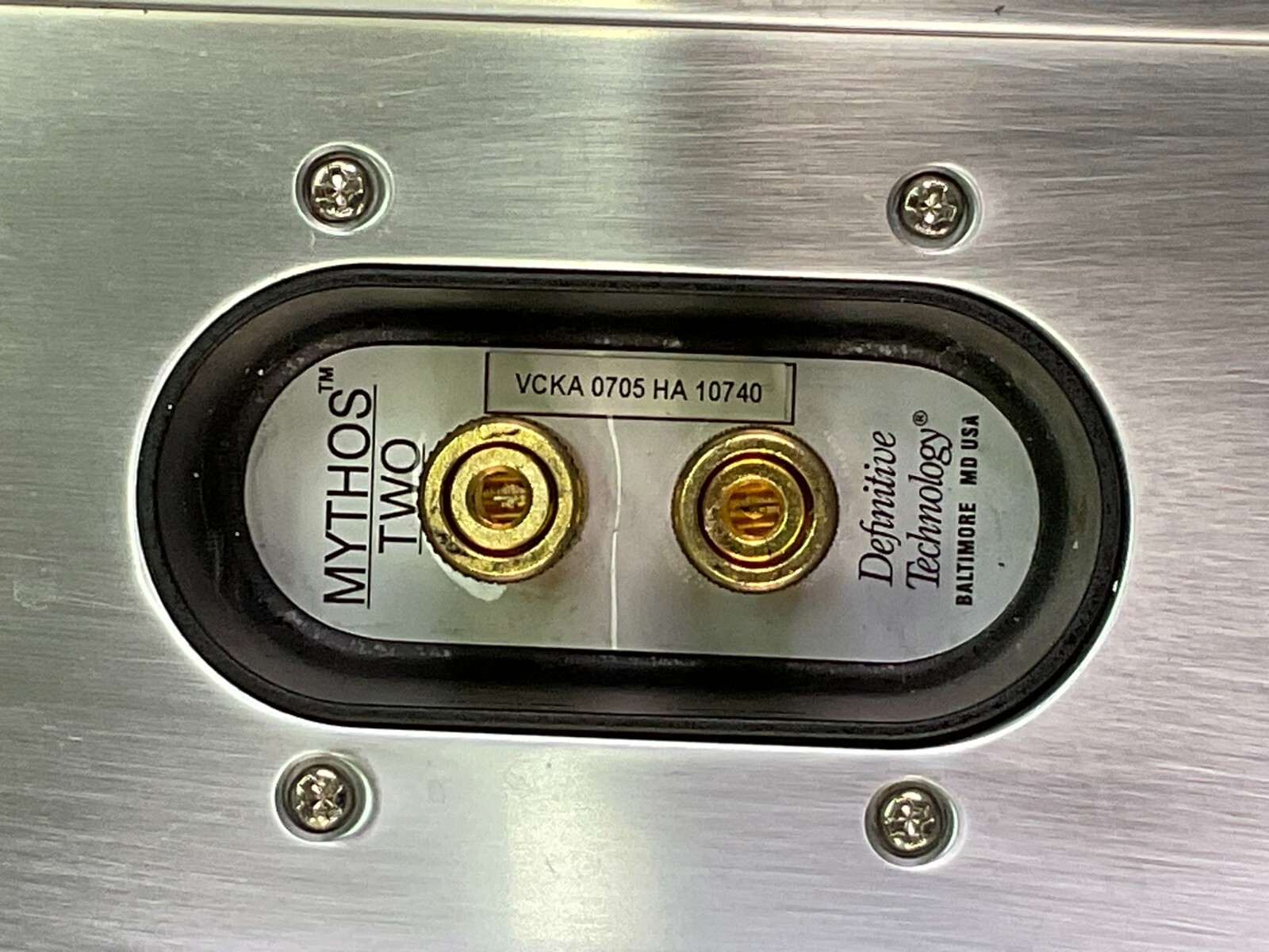 Definitive Technology Mythos Two Floor Standing Wall Mountable Soundbar Pair | eBay