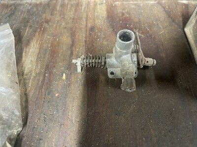 Parts - Vintage Briggs Stratton Gas Engine Model