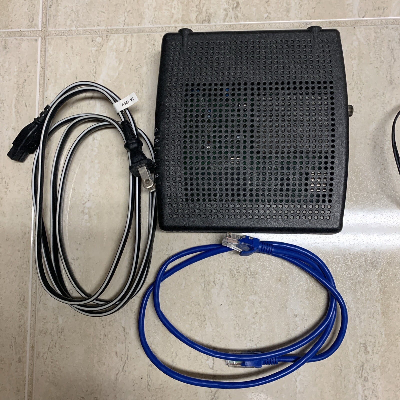 OLD ROUTER 3 PCS (arris SB6183)(arris CM820A)(MOTOROLA SBG6580) NOT ...