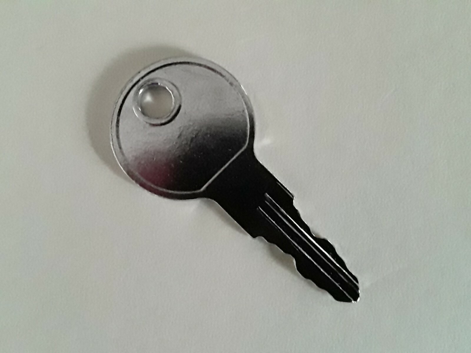 GENERAC GENERATOR KEY - FOR 8,9,10,11,13,14,16,18,20,22,24,26KW - 2008 ...