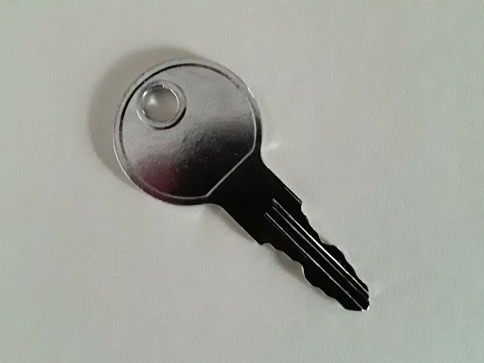 GENERAC GENERATOR KEY - FOR 8,9,10,11,13,14,16,18,20,22,24,26KW - 2008 ...