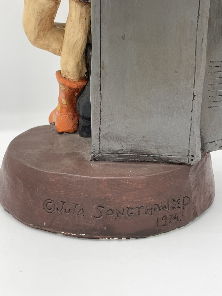 RARE Vtg 1974 Aviator Pilot ‘I FLY’ Statue Disney JUTA SANGTHAWEEP 18 ...