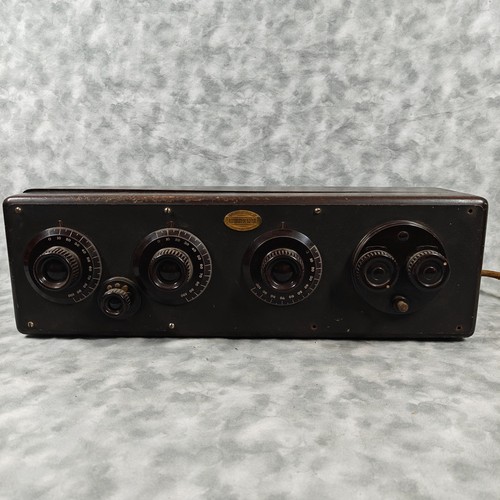 Vintage Atwater Kent Model 20 Five-Tube Wood Tabletop Battery Radio ...