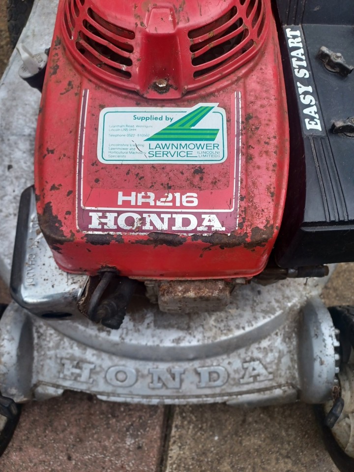 Honda HR216 21" BLADES SELF-PROPELLED PETROL LAWNMOWER | eBay UK