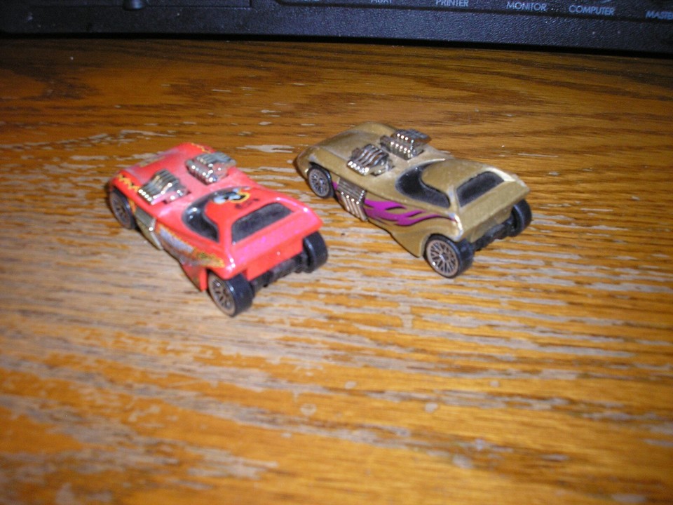 Vintage Lot of 2 Hot Wheels Twin Mill Dual Engine Futuristic Race Cars ...