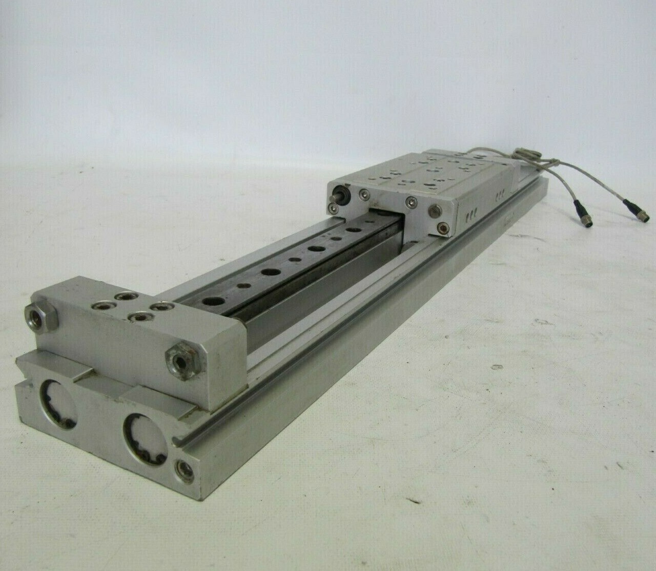 SMC Pneumatic Cylinder with D-M9P Sensors MXW20-250B-M9PSAPC | eBay