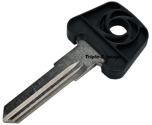 British Leyland - Key blank for your Triumph Spitfire, TR6, Jaguar ...