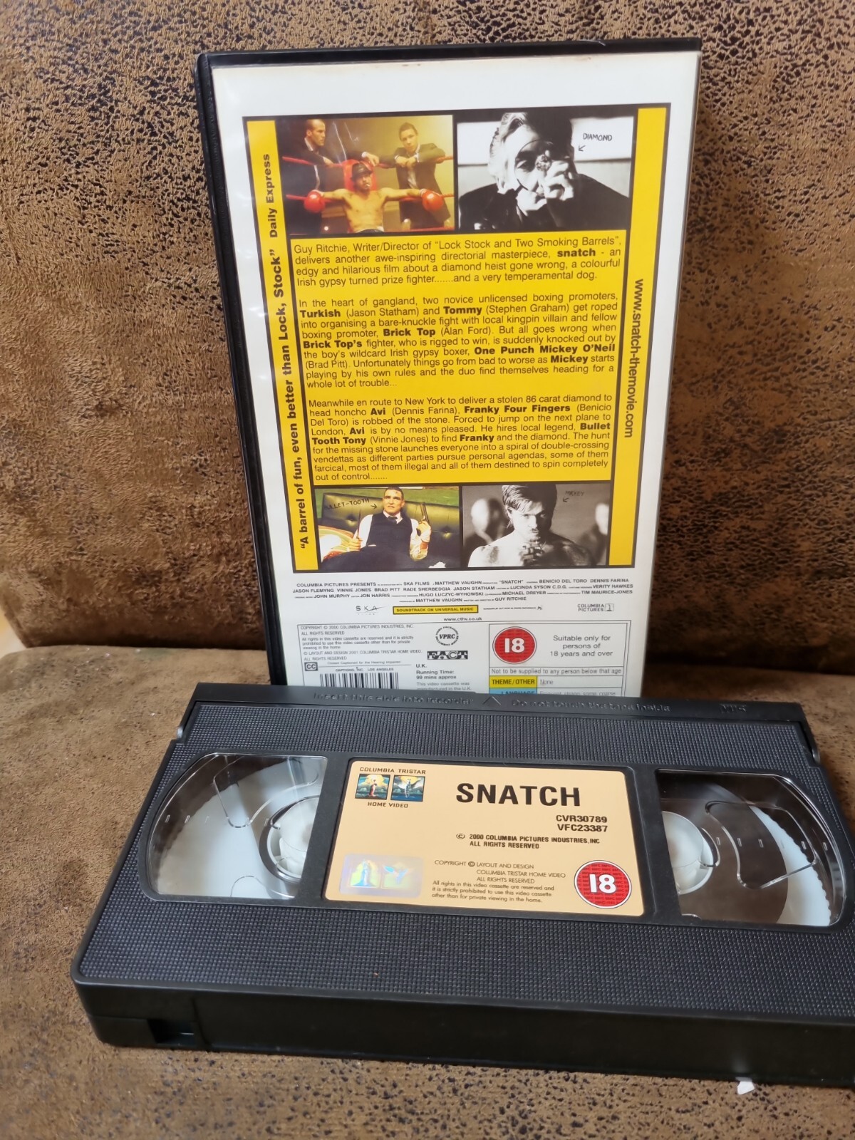 Snatch VHS FILM Guy Ritchie, Brad Pitt, Jason Statham. | eBay