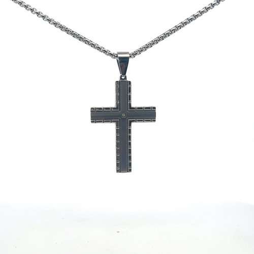 Shaquille O'Neal Stainless Steel .01ctw Diamond Cross Pendant Necklace ...