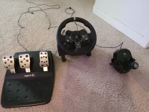 Logitech G920 Racing Wheel, Pedals and Shifter Bundle for Xbox X|S One ...