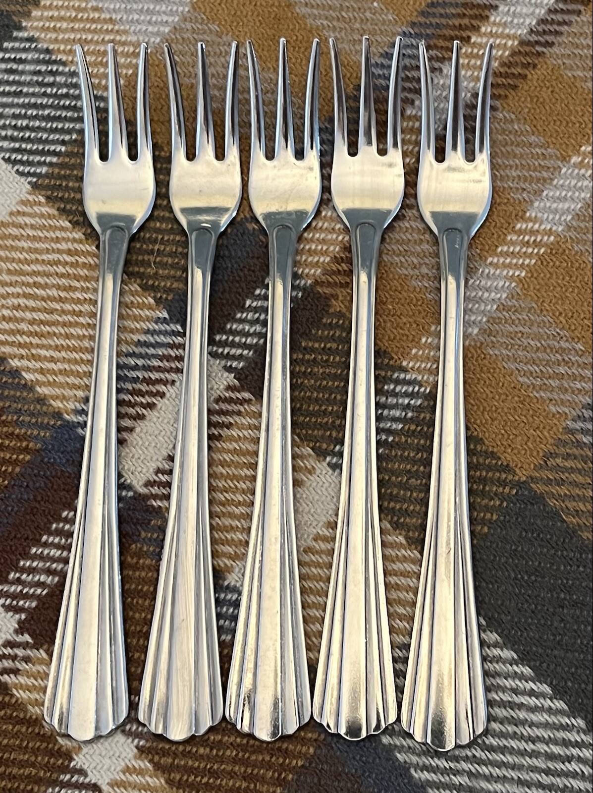 ROYAL HOUSEHOLD Cocktail Forks Stainless 18•0 - Set of 5 | eBay
