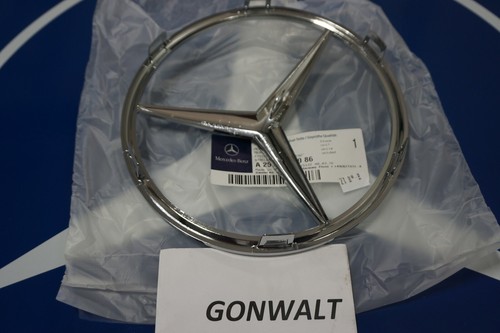 2518880086 Mercedes Benz OE Factory Front Radiator Grill Star Badge ...