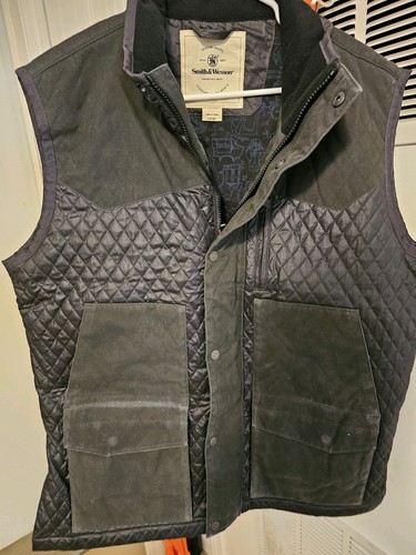 Smith & Wesson Conceal Carry / Range / Hunting Vest | eBay