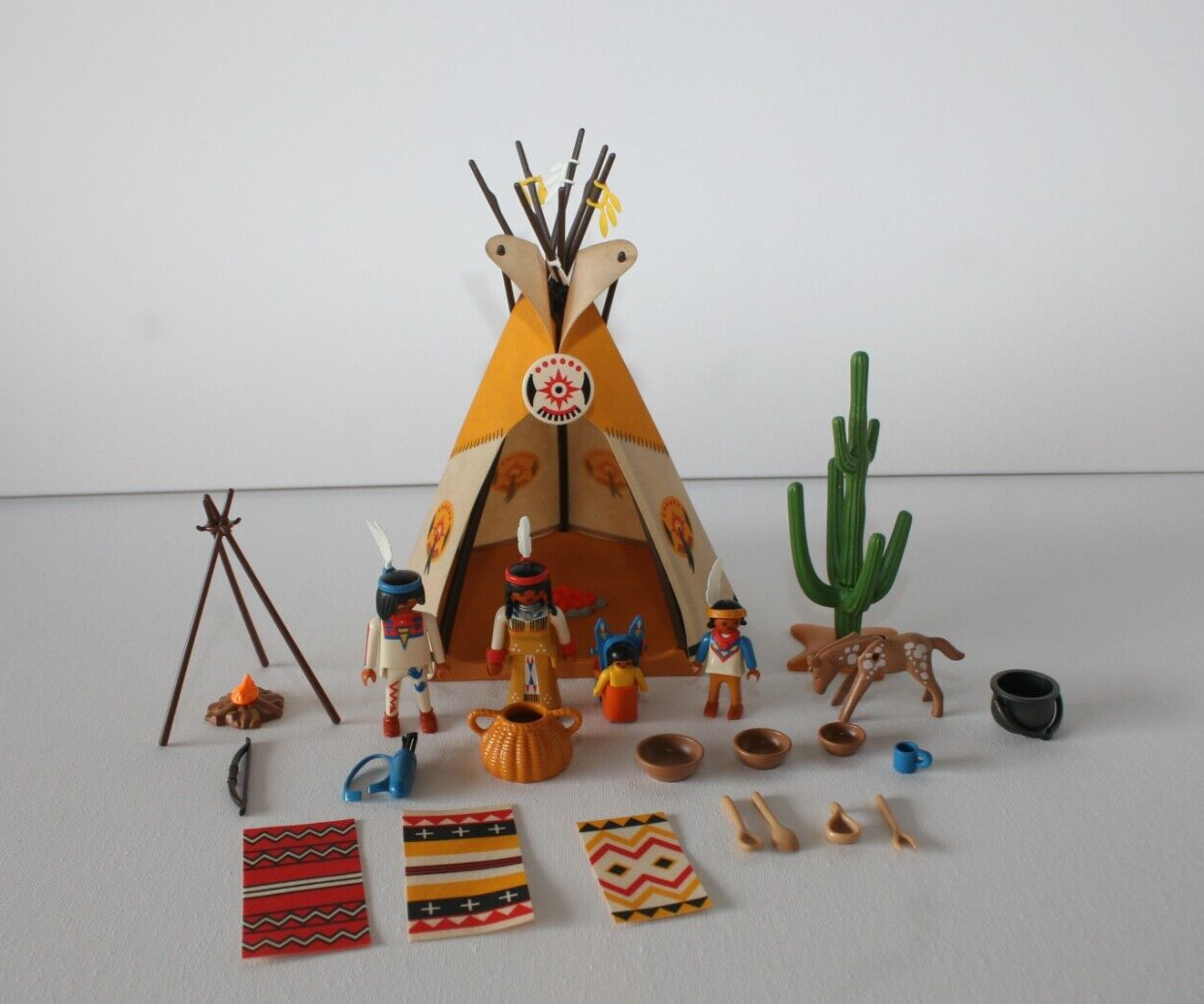 Playmobil 3871 Native Americans 100% Complete & Very Rare - Ref PM/02 ...