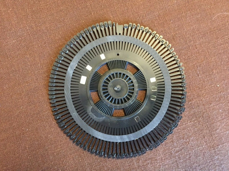 XEROX TYPEWRITER NEW DAISYWHEEL/ PRINTWHEEL Courier 12 (9R81001) | eBay