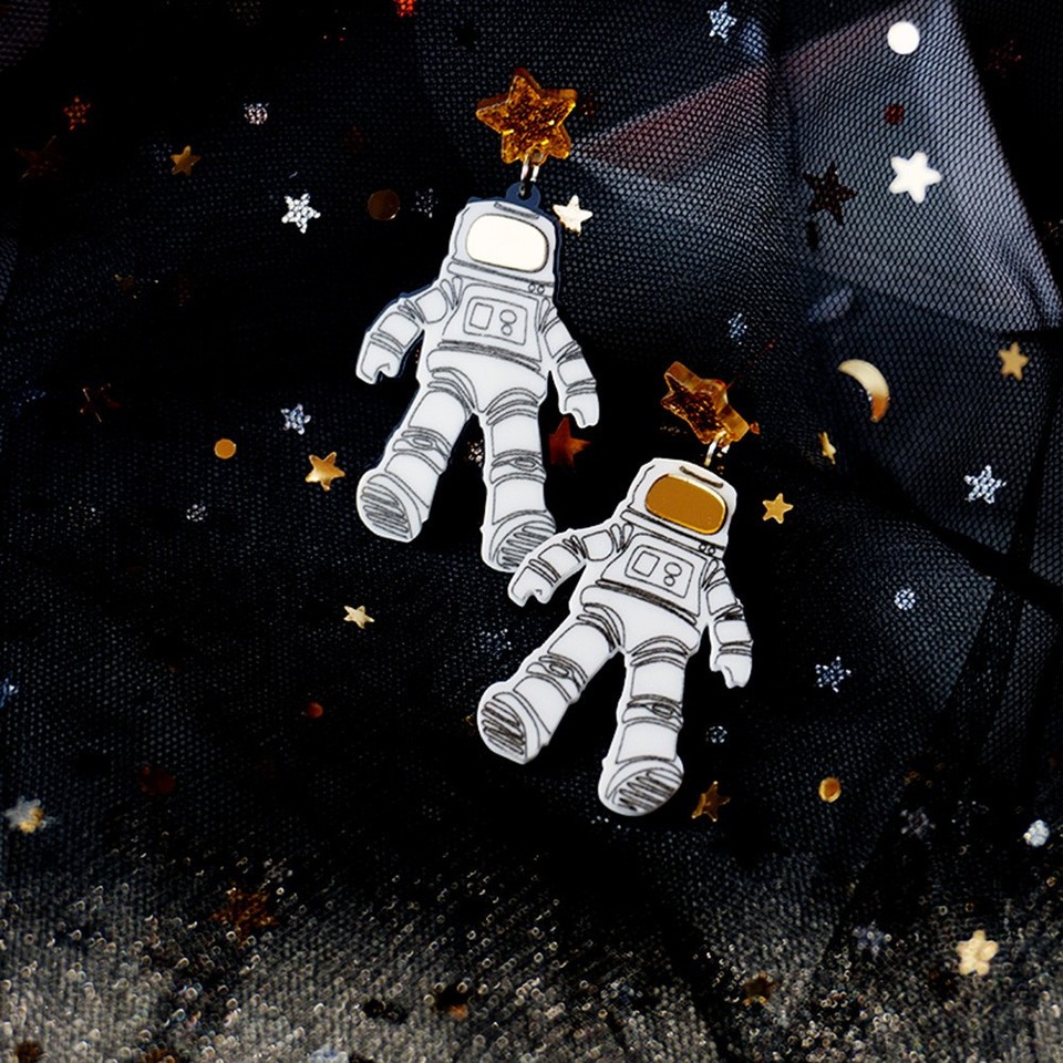 1 Pair Unique Personality Astronaut Earrings Ear Clips Star Astronauts ...