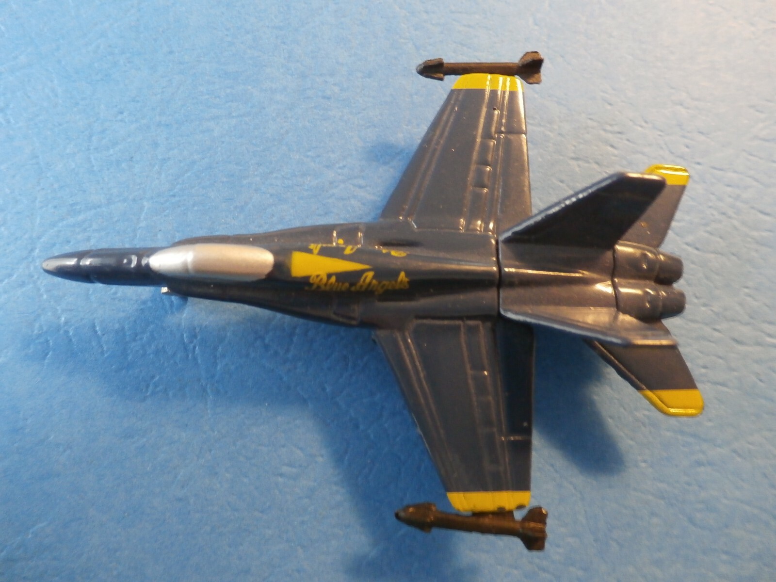 US Navy Blue Angels Die Cast Metal Airplane Plane F-18 A124 Hornet 3.5 ...