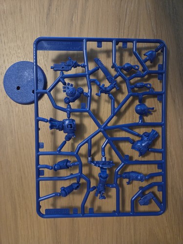Lieutenant Titus Limited Edition Commemorative Model Warhammer 40k ...