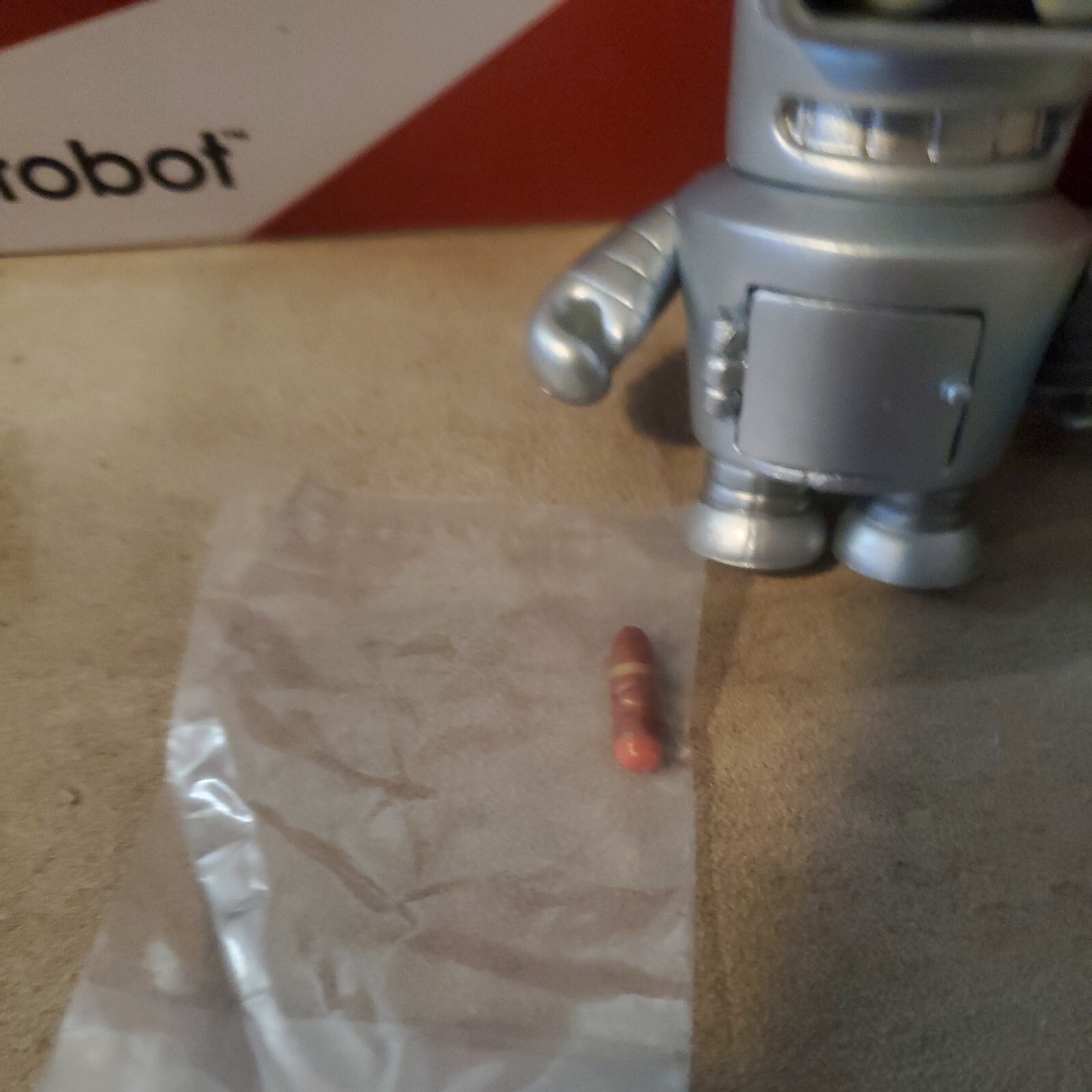 Kidrobot Futurama Bender 2.5" Vinyl Figure Pharoah mask new in box mint ...