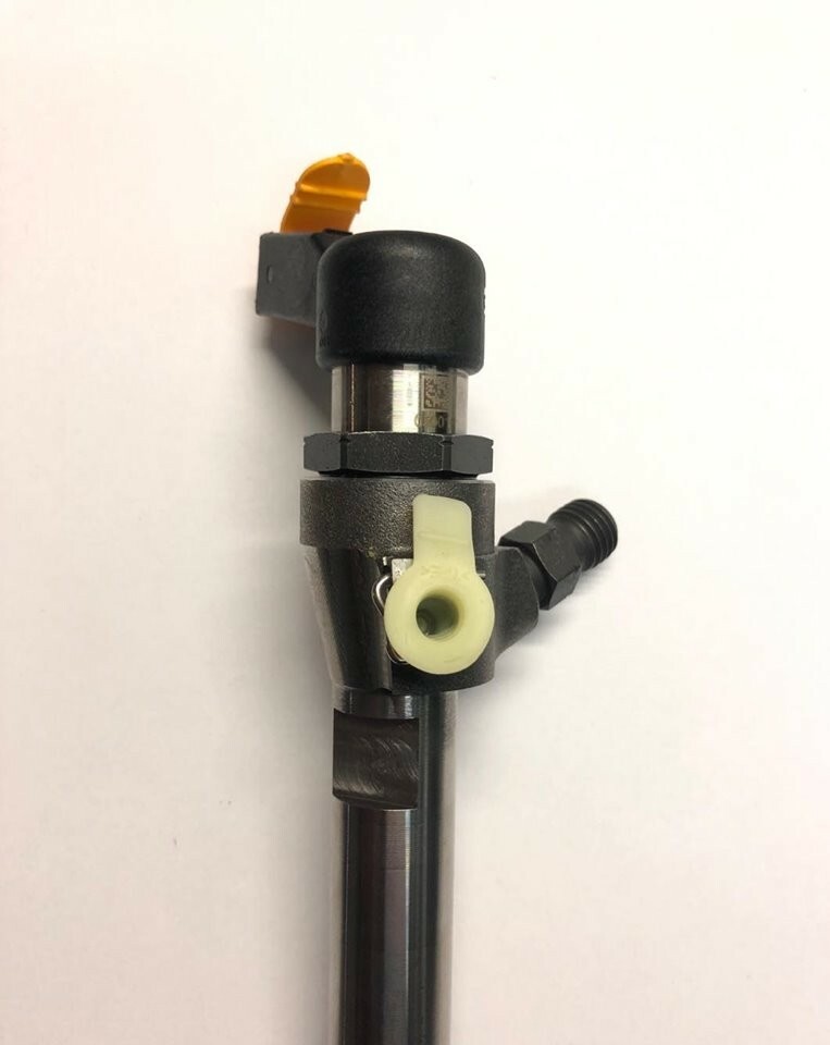 New Original Siemens Injector 5WS40087/H8200294788 Renault Clio, Laguna ...