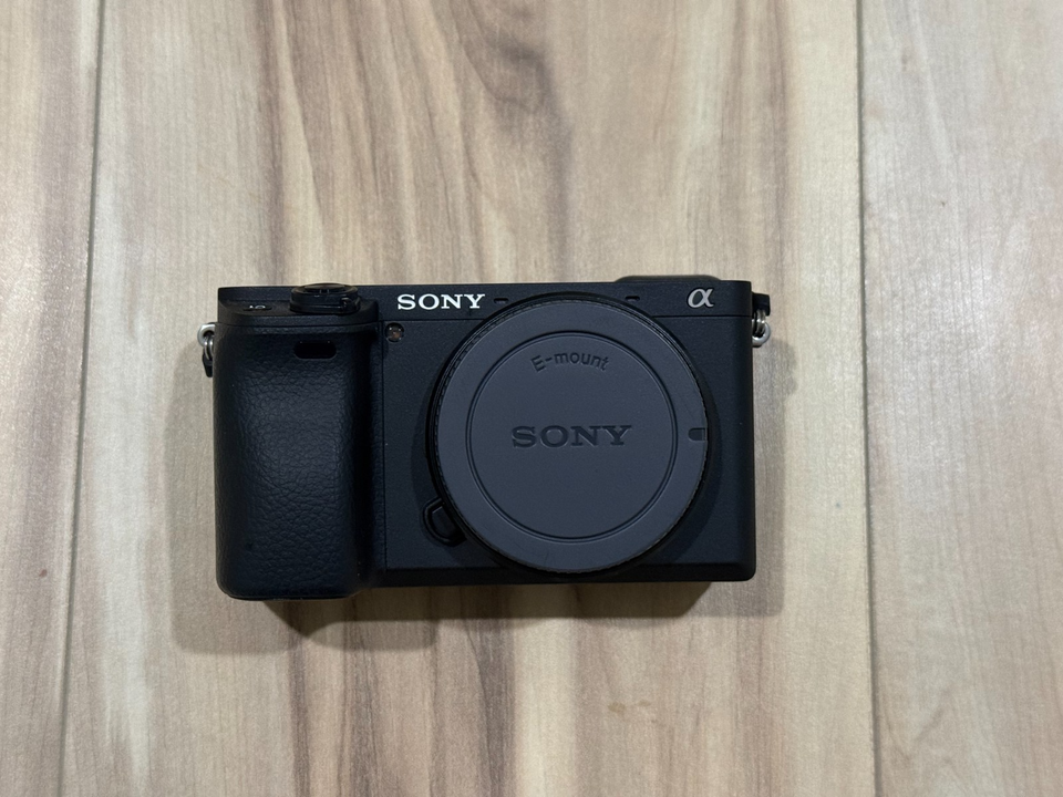 Sony Alpha A6400 Camera Black (Body Only, Low Shutter Count, No HDMI ...