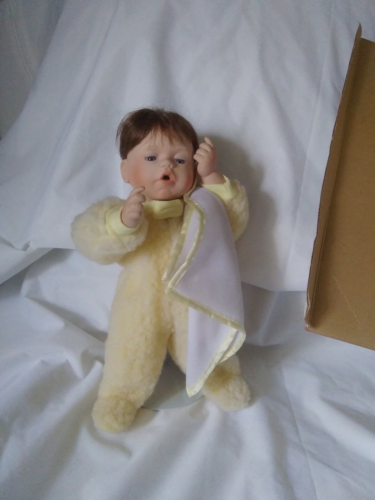 Vintage Ashton Drake Mommy I'm Sleepy Kathy Hippensteel Porcelain Doll ...