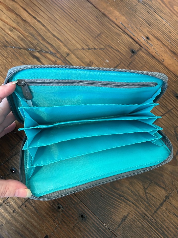 Thirty One Chevron Party Punch Coupon Holder Clutch Wallet | eBay