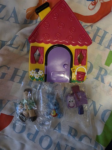 Vtg 1999 Tyco Blues Clues Magnets House Blue Steve Mailbox Set With 4 ...