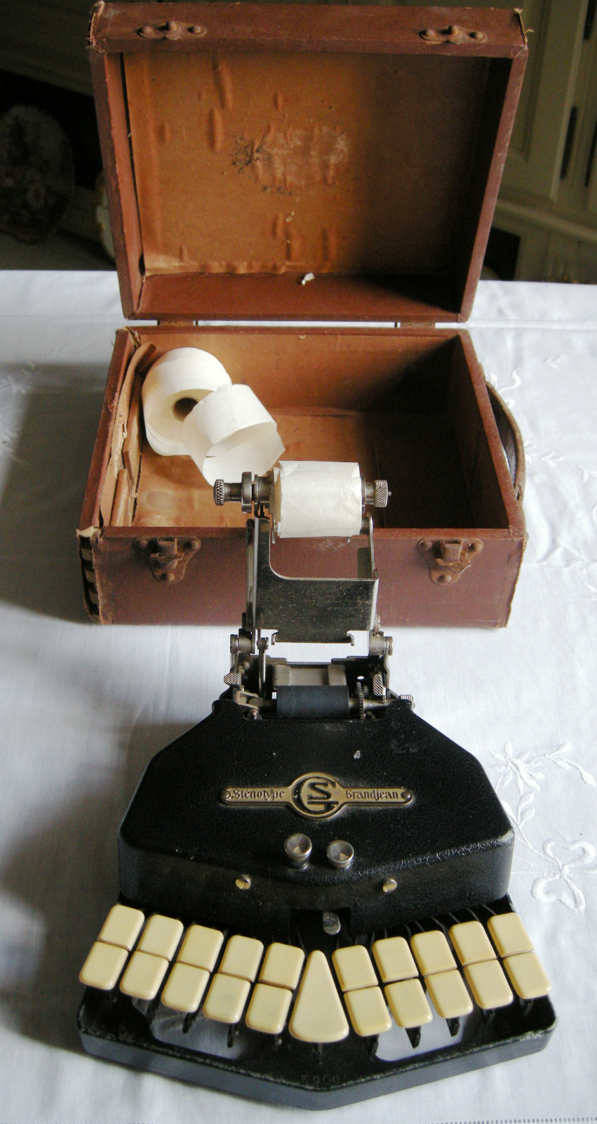 Stenotype d’occasion | Plus que 3 à -70%