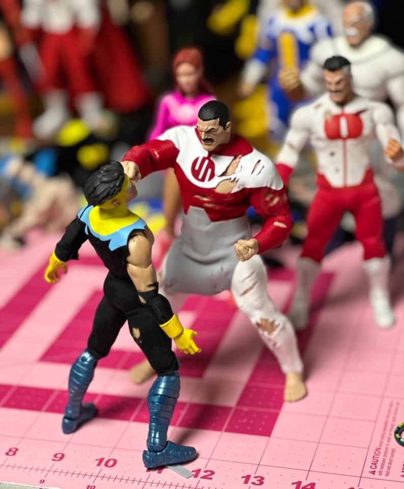 Mezco one 12 custom thragg invincible suit only | eBay