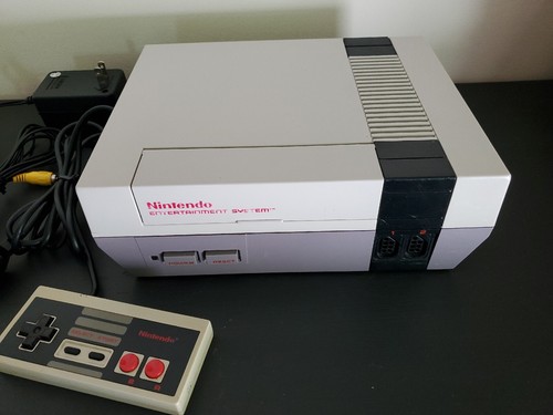 Nintendo Entertainment System Console Original NES Controller TESTED ...