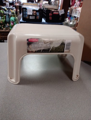Rubbermaid Step Stool Roughneck Heavy Duty Durable Sturdy Almond 4200 ...