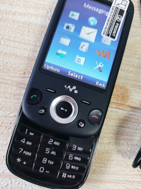 Sony Ericsson Zylo W20 - Jazz black (Unlocked) Cellular Phone for sale ...