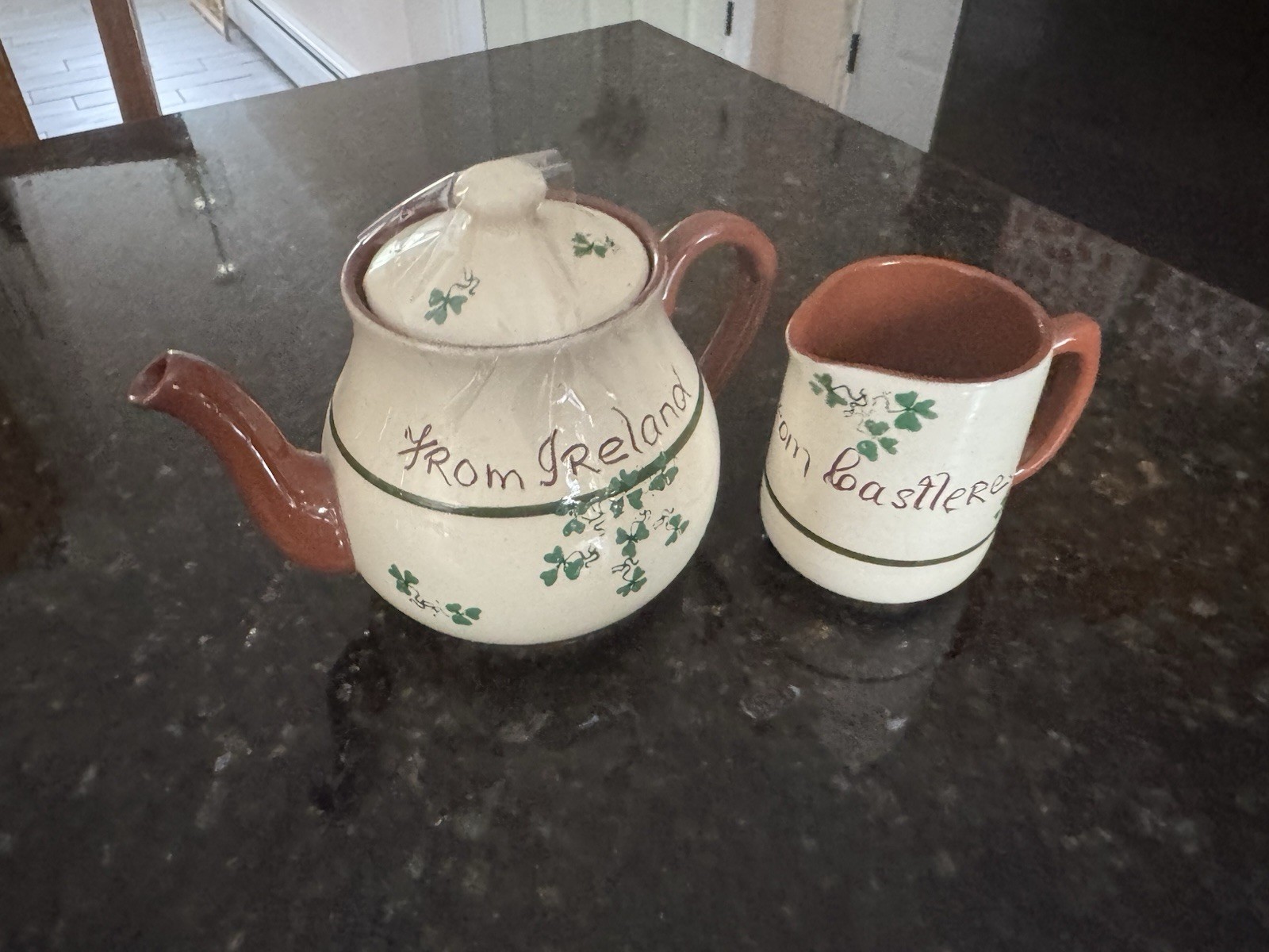 Carrig Ware Irish Shamrock Ceramic Teapot & Creamer Set w/ Lid, Handles ...