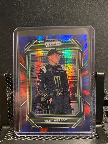 🔥 Riley Herbst 2023 Prizm - Hyper Prizm Red and Blue # 220/299 Card #72 ...