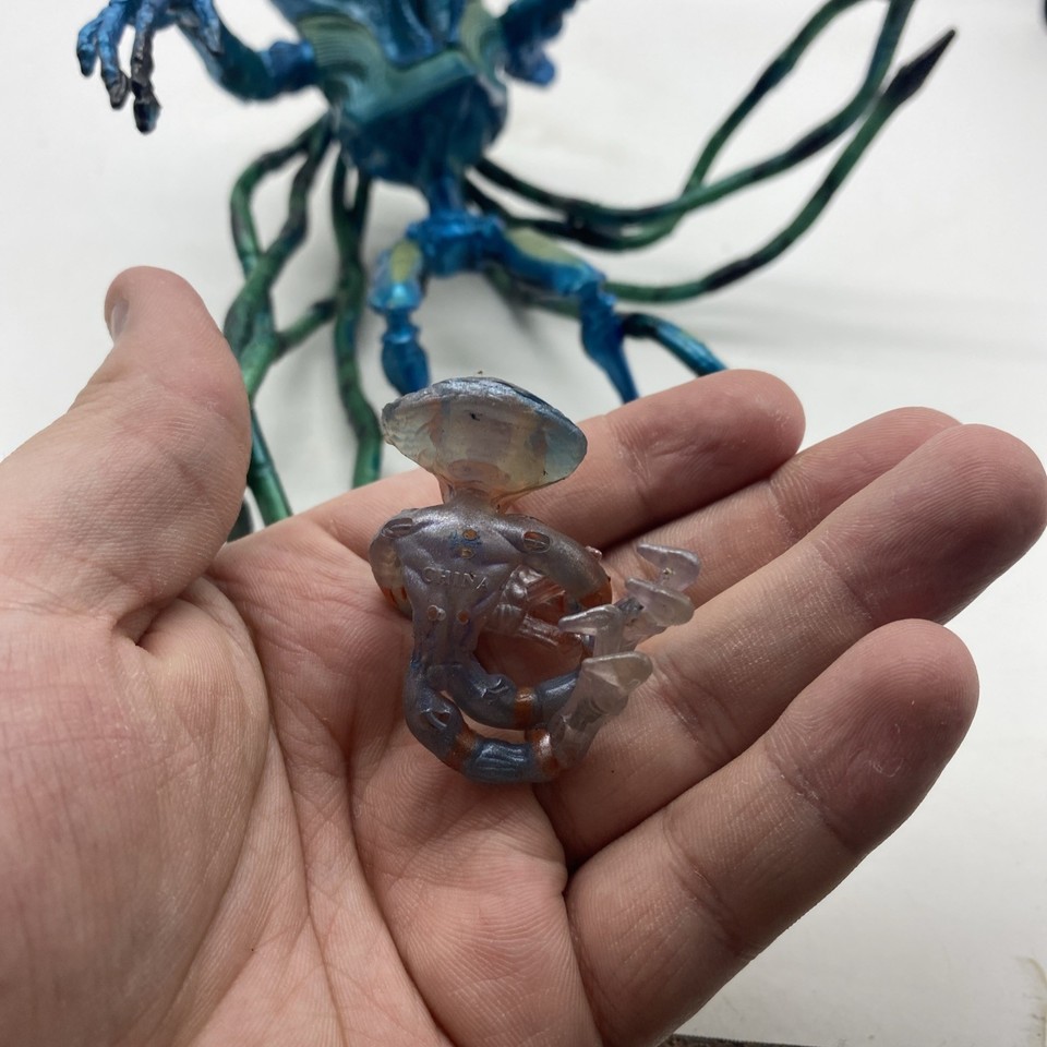 Independence Day ID4 Action Figure Alien ShockTrooper Trendmasters ...