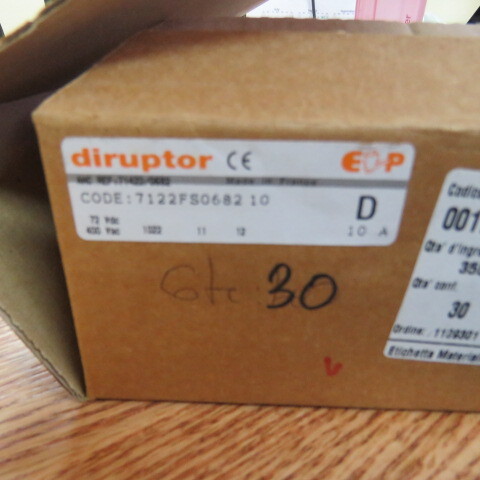 DIRUPTOR 7122FS0682/10 Qty of 2 per Lot CIRCUIT BREAKER 10A | eBay