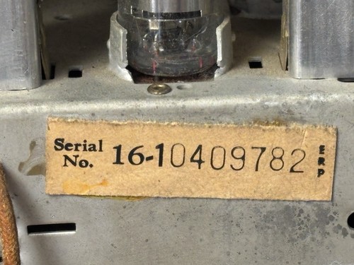 Vintage Emerson 560 Portable Tube Radio Battery Operated Burgundy AS IS ...