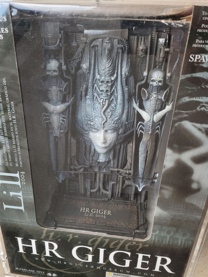 Original HR Giger H.R. Giger LII Li McFarlane Figur Diorama in Acryl ...