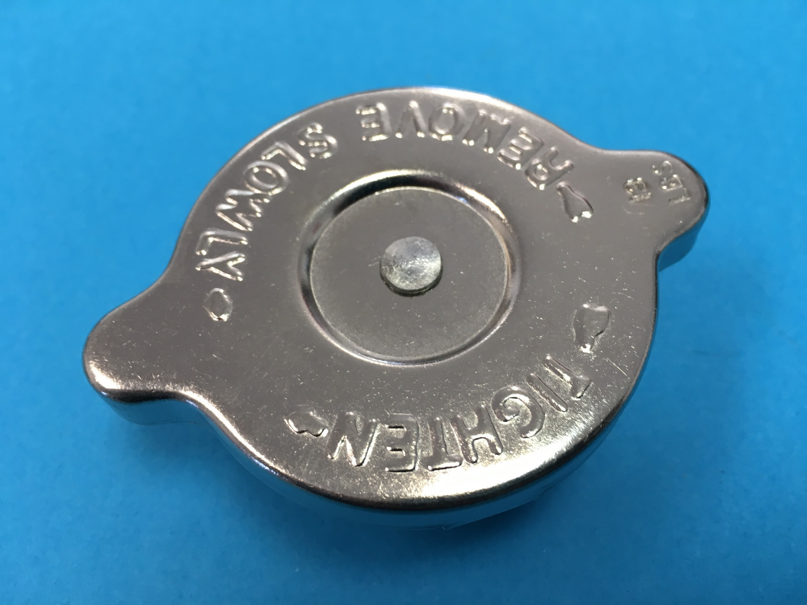 Fits Ford Radiator Cap 13 LBS PSI TW5 TW10 TW15 TW20 TW25 TW30 83935905 ...