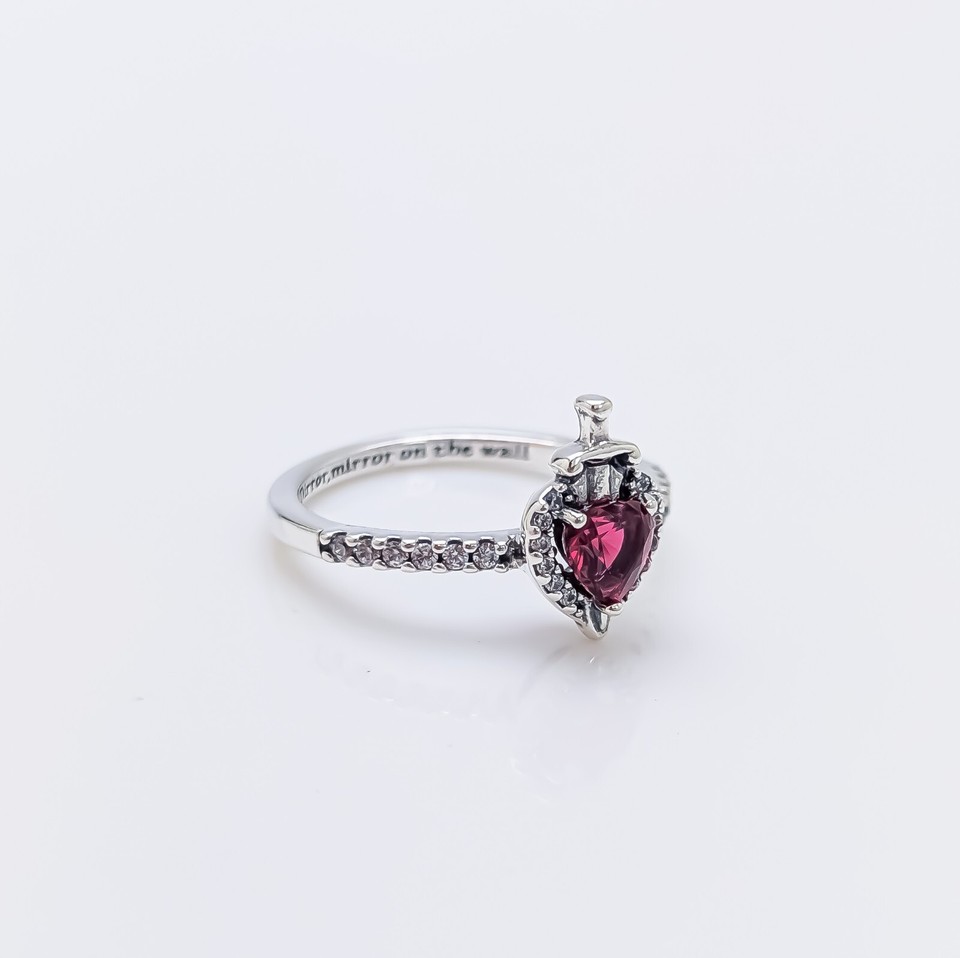 New Authentic PANDORA 925 Red Heart Disney Villains Evil Queen Ring ...