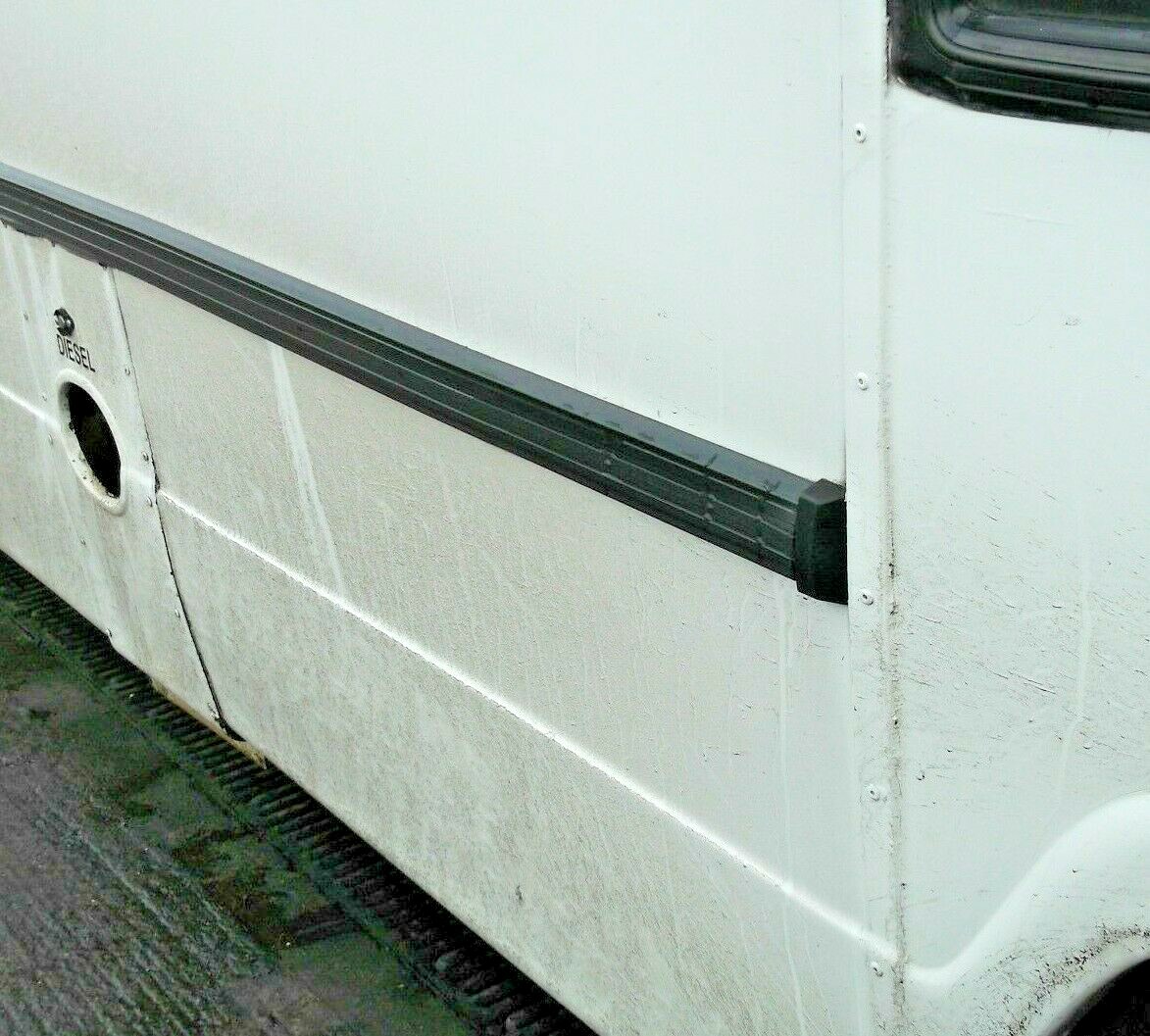 Horsebox Lorry Boat Side Rubber Rub Rail Bump End Cap Aluminium - FINAL ...
