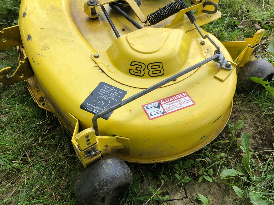 John Deere LX176 38" Mower Deck Assembly LX173 LX178 LX186 GT242 LX172 ...