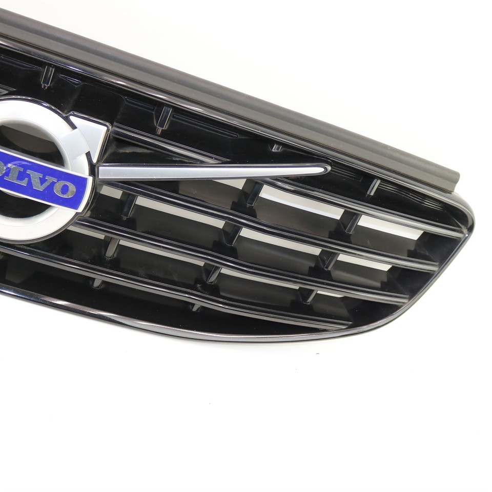 Volvo OEM Front Upper R Design Black Grille w/Adaptive Cruise for XC60 ...